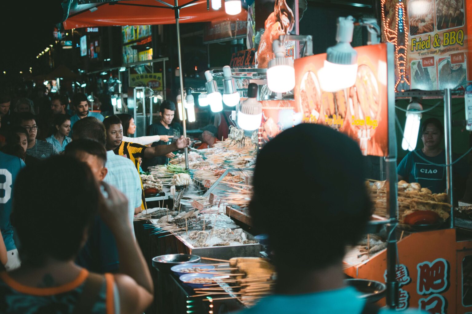 17 Best Night Markets In KL Not To Be Missed!